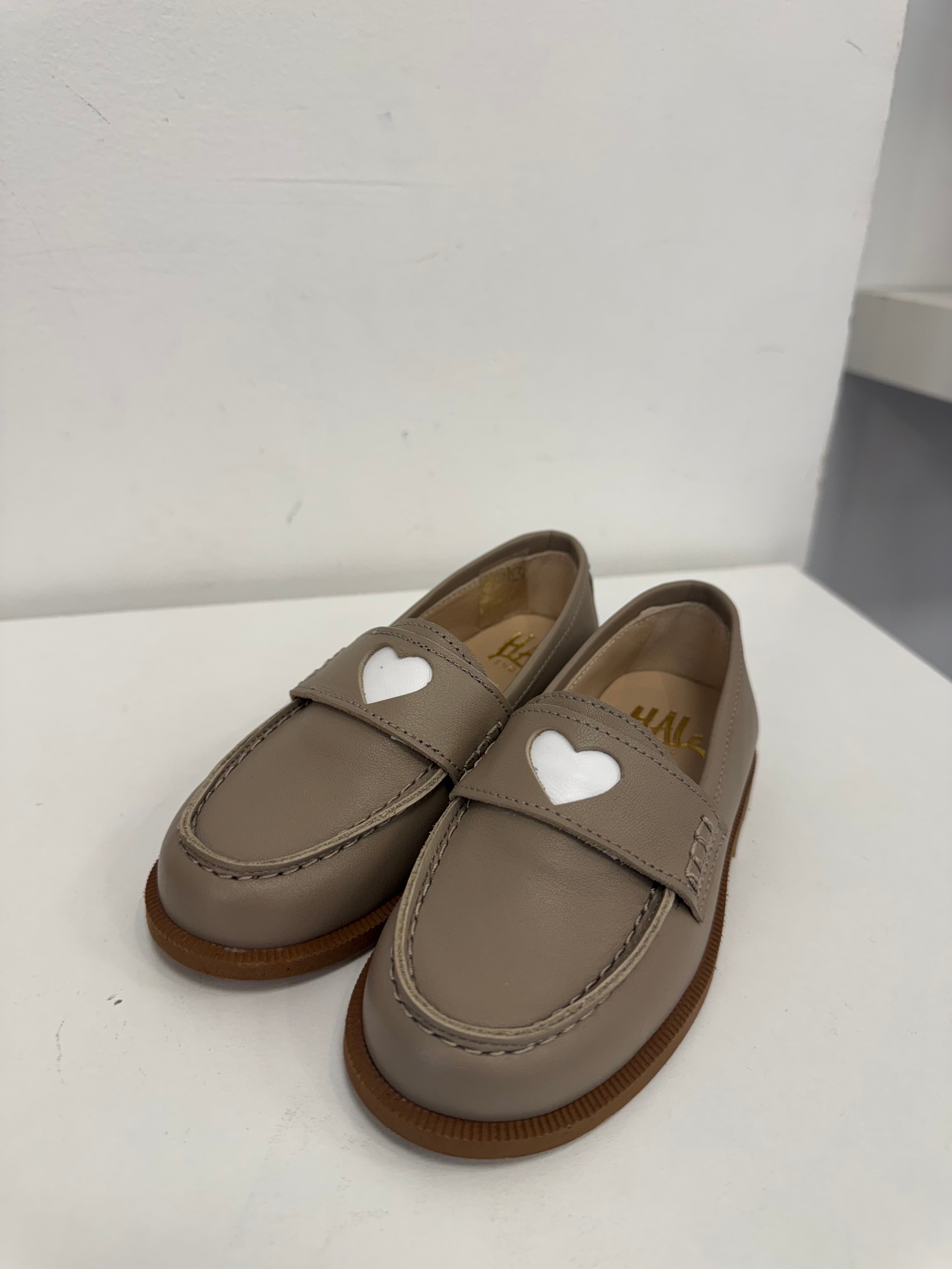 Hal Shoes Jackson, NJ – Hal Shoes New Jersey